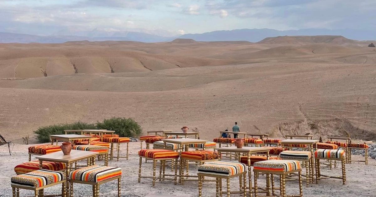 Désert d'agafay - Safari en 4×4 z kolacją i spektaklem | GetYourGuide