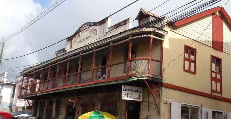 Panama city: Discovering El Chorrillo Neighborhood | GetYourGuide