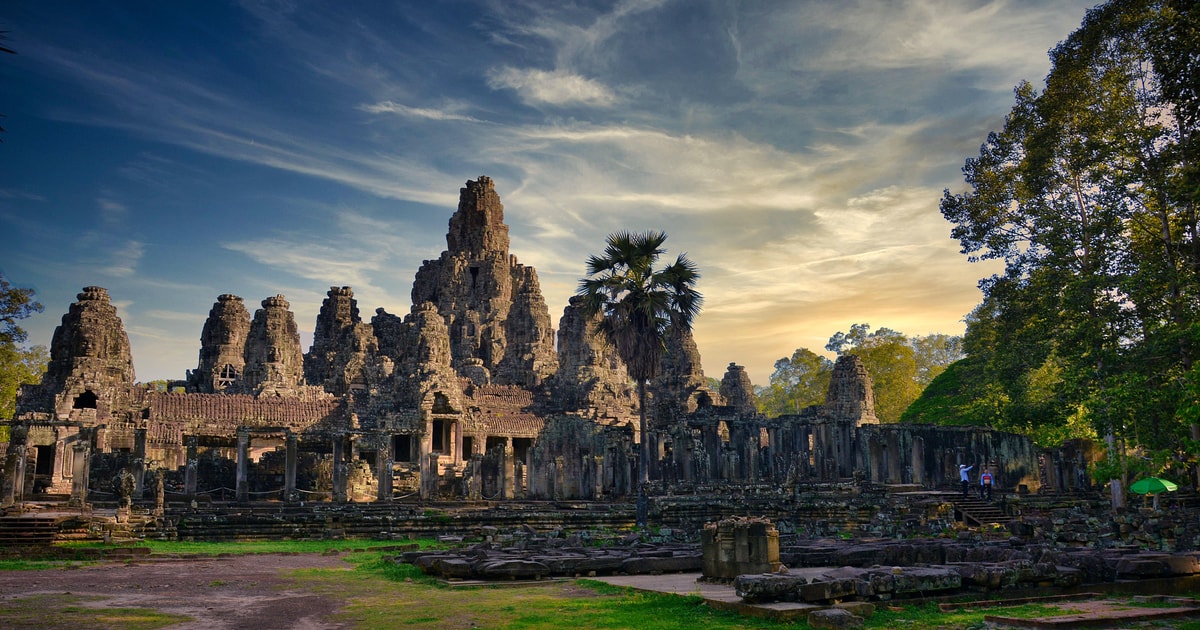 Siem Reap: Small Circuit Tour per minibusje met Engelse gids | GetYourGuide