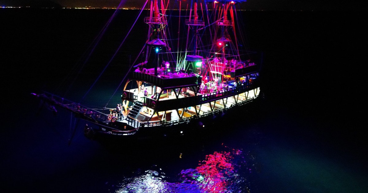 Disco Boat Kemer & Niks Club | GetYourGuide