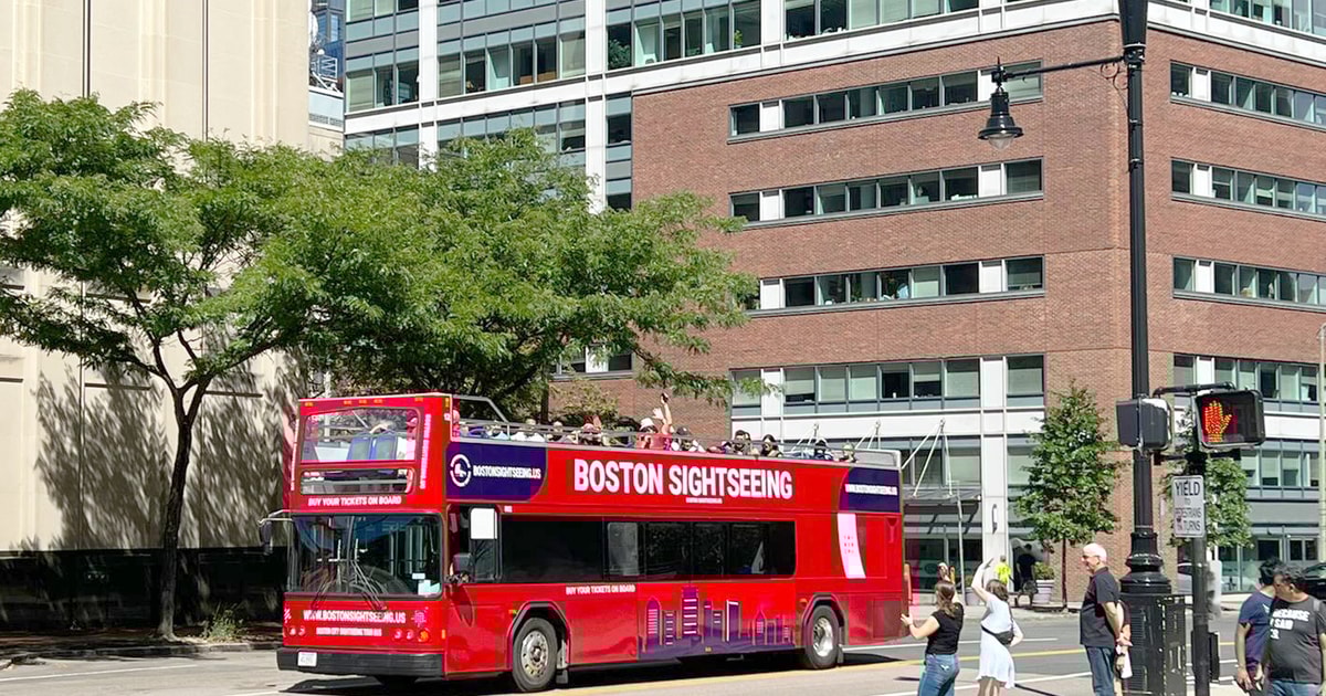 Boston: Single Ride Pass for Sightseeing Bus | GetYourGuide