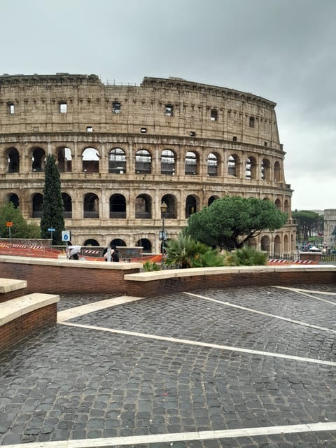 Rome: Drawing the Colosseum with a simple and fun method | GetYourGuide