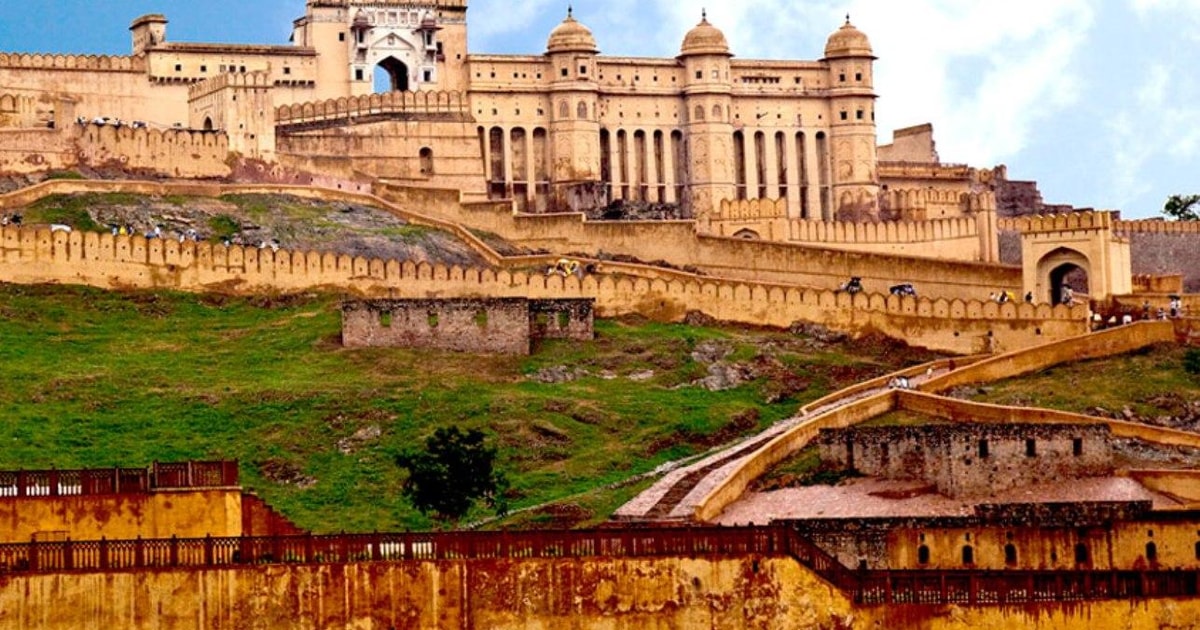 Jaipur: Privat stadsrundtur med guide och transport | GetYourGuide