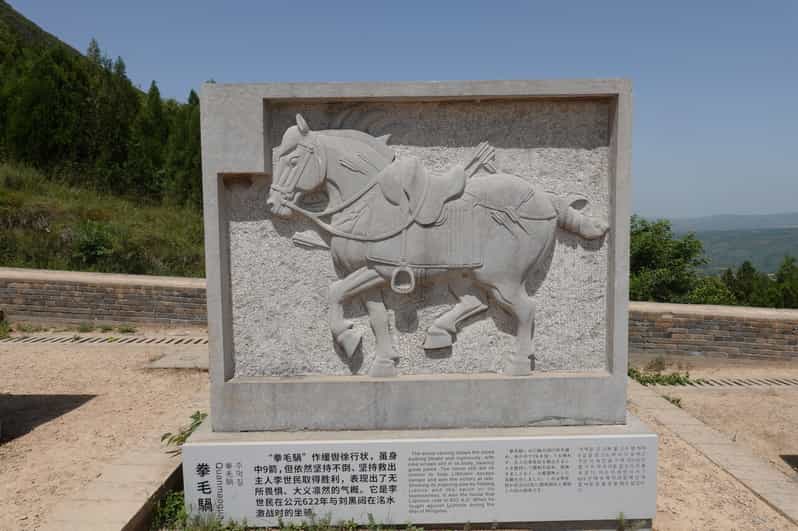 Wandeling Tang keizerlijke graven: Qianling, Jianling en Zhaoling ...