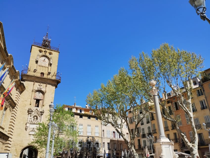 Aix-en-Provence: Aix and Luberon Guided Art Tour | GetYourGuide