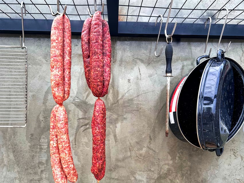 Cena Privada En Casa De Una Familia Mykoniana | GetYourGuide