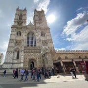 London: Guided Westminster Abbey Tour and Refreshments | GetYourGuide