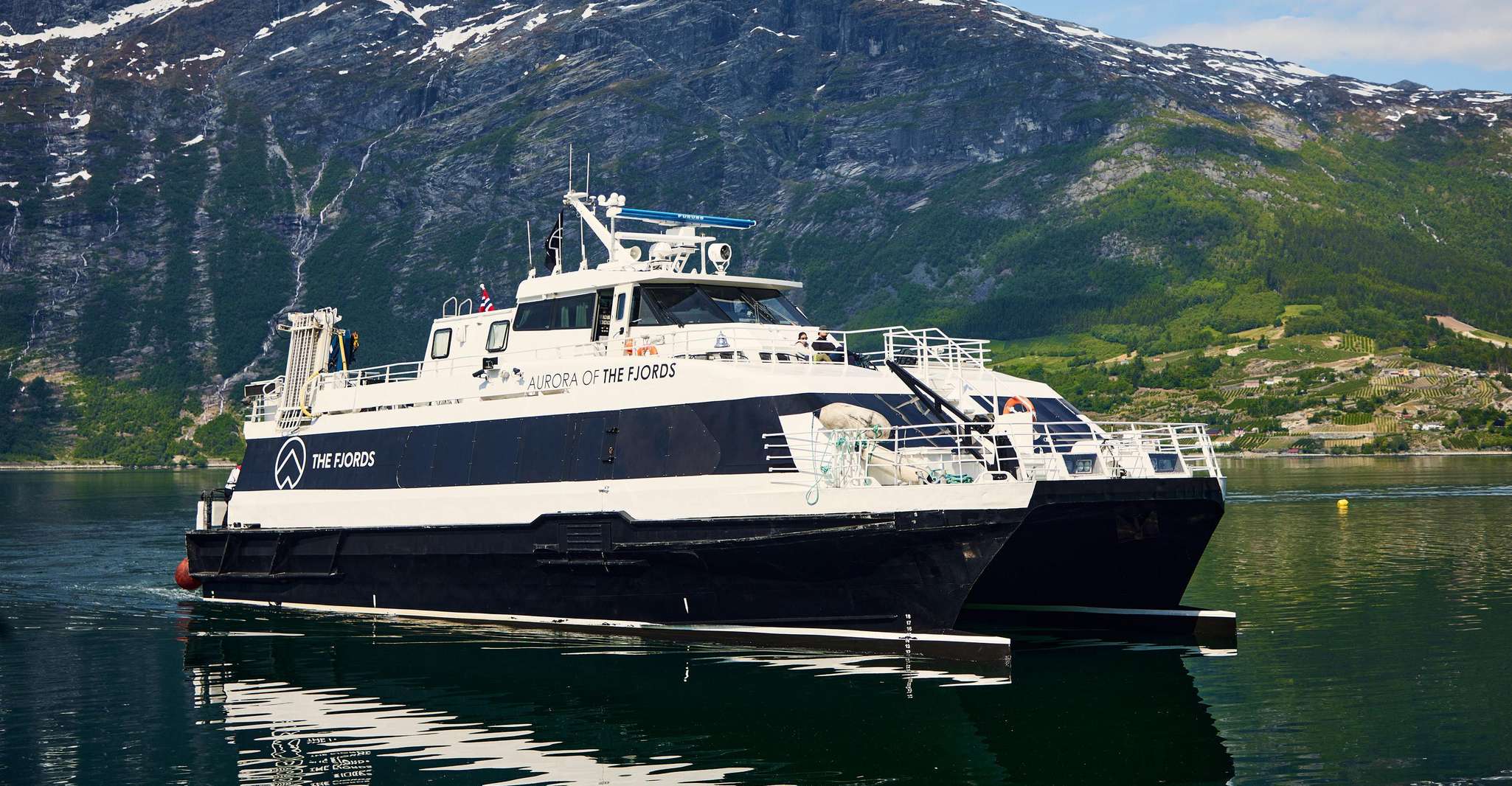 From Lofthus, Hardangerfjord Sightseeing Cruise | Water Activity in Lofthus
