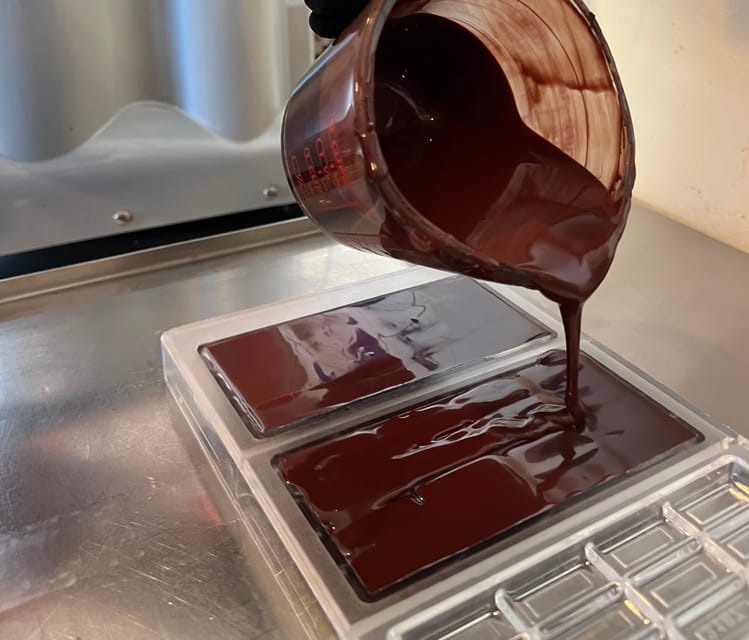 Santa Barbara: Workshop Chocoladereep en Kunstdoos maken | GetYourGuide