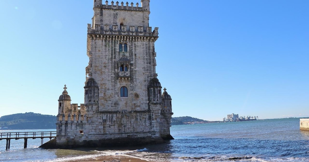Lisboa: Juego de Escape al Aire Libre del Belem Histórico | GetYourGuide