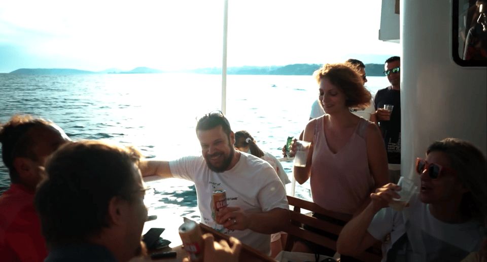 Stobreč/Split: Excursión en barco por la Laguna Azul y Šolta con ...