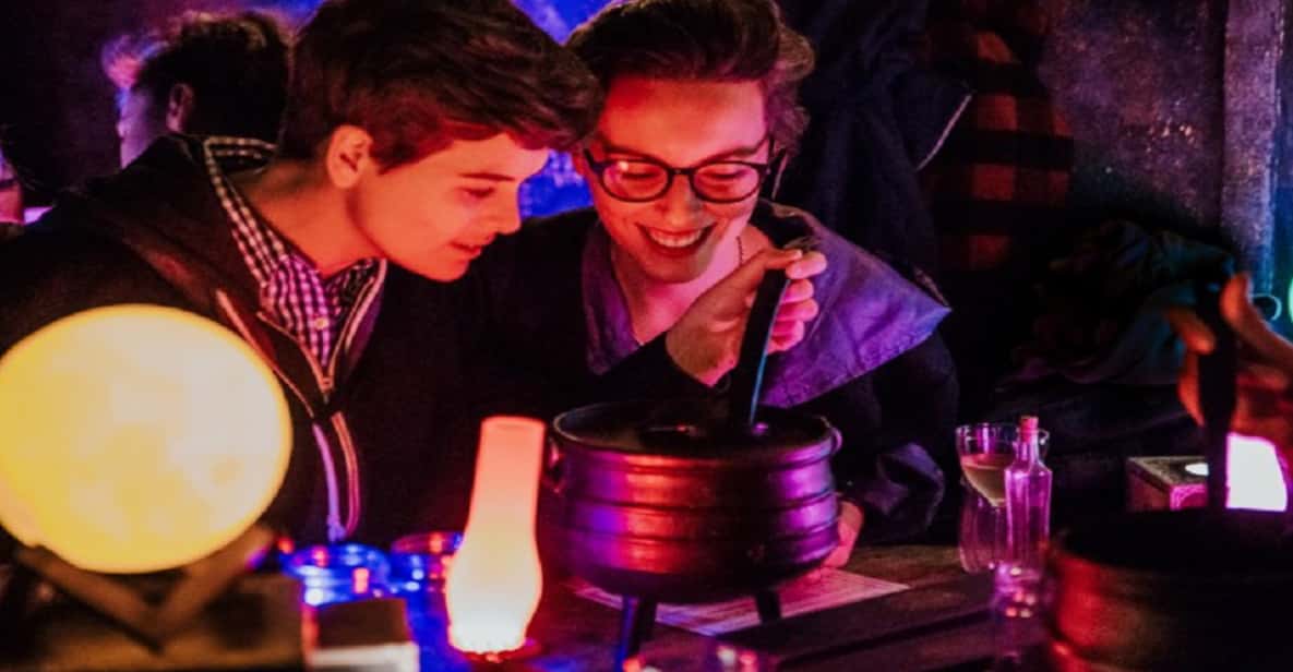 London: Potion Making at The Wands and Wizard Exploratorium | GetYourGuide