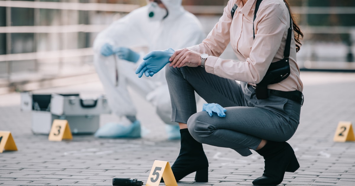 Pula: exciting Outdoor-Escape-Game, Solve A Murder Case | GetYourGuide
