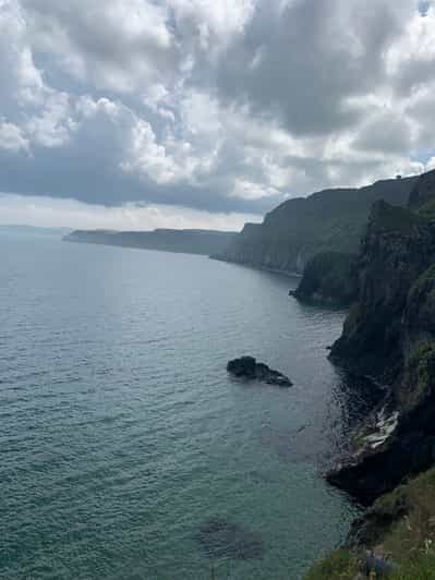 Belfast : Giant’s Causeway and Antrim coast day tour | GetYourGuide