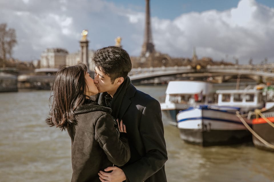 Paris: Creative Photoshoot in Paris | GetYourGuide