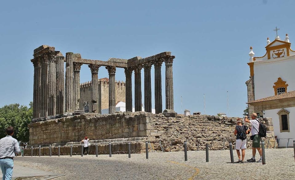 Évora: Juego de Escape al Aire Libre | GetYourGuide