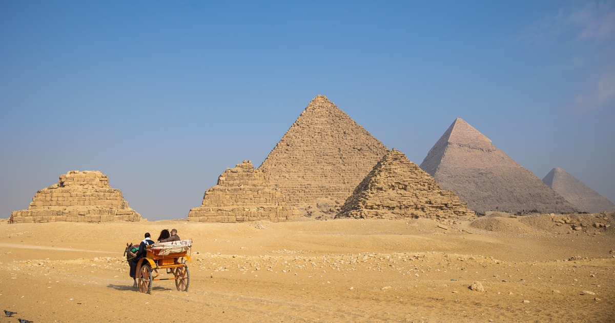Pyramiderna i Giza, Sakkara, Mystikal Serapeum, Dahshur | GetYourGuide