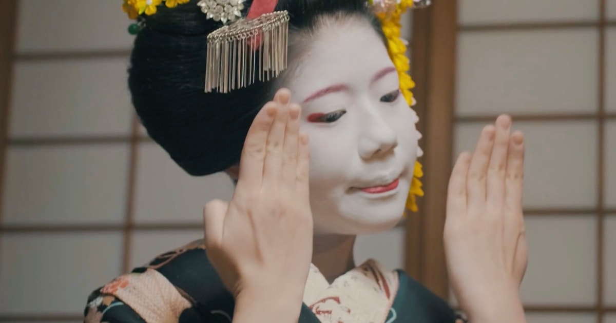 Explore Gion and discover the arts of geisha | GetYourGuide