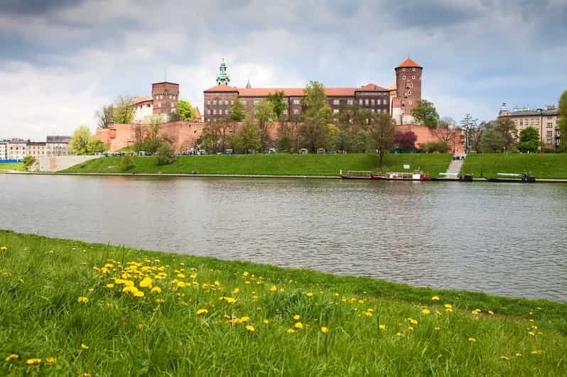 Krakow: Vistula River Lazy Cruise | GetYourGuide