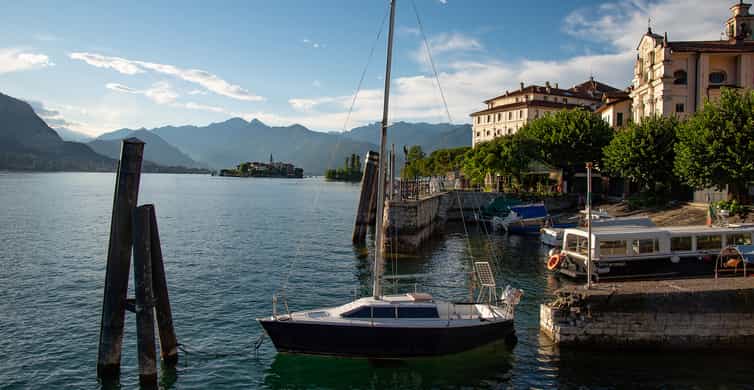 Lago Maggiore hele dag Deluxe privé boottocht met lunch | GetYourGuide