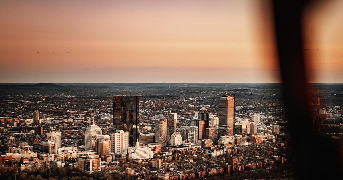 Boston: Sunset Premium Tour | GetYourGuide