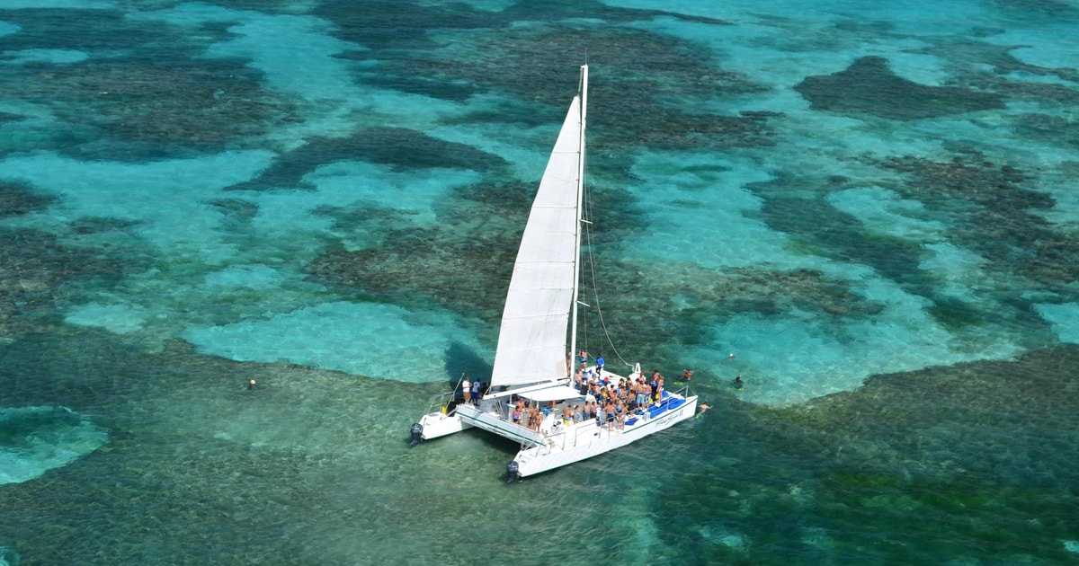 Ocean Adventures Punta Cana: Excursión en Catamarán Vela y Sol ...