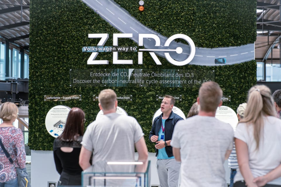 Dresden: The Green Factory Tour VW Transparent Factory | GetYourGuide