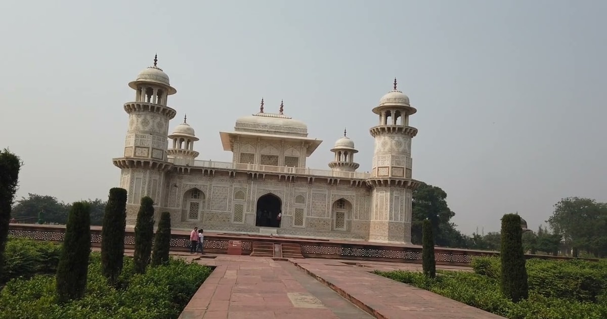 Taj Mahal Agra Tour from Goa | GetYourGuide