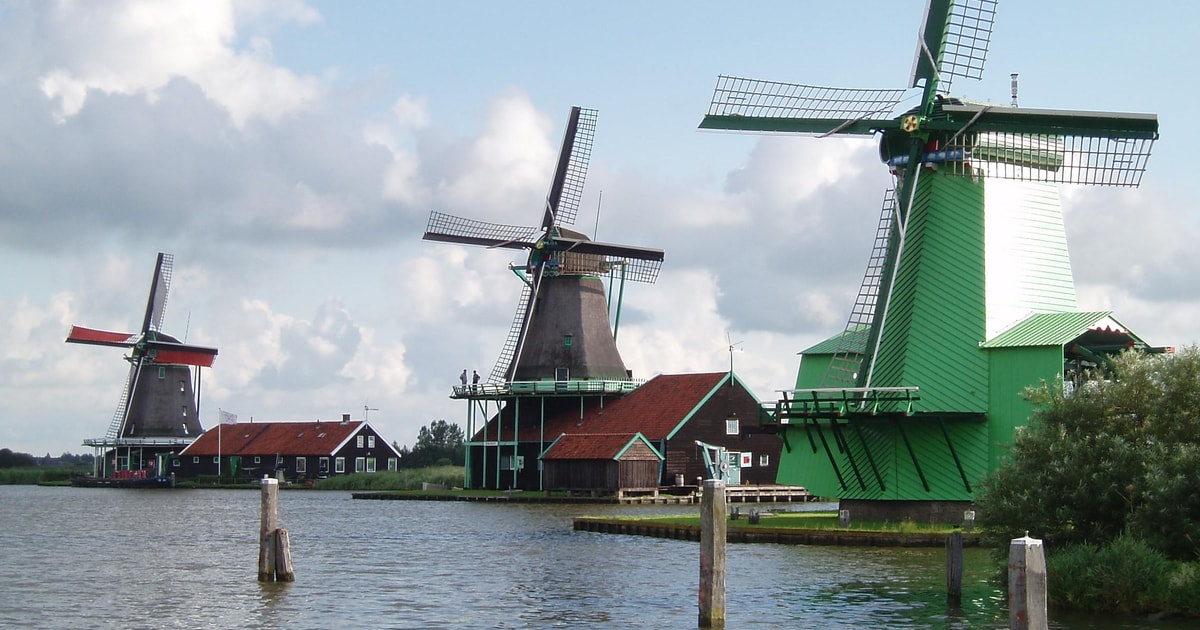 Escursione di un giorno a Zaanse Schans, Volendam e Marken | GetYourGuide