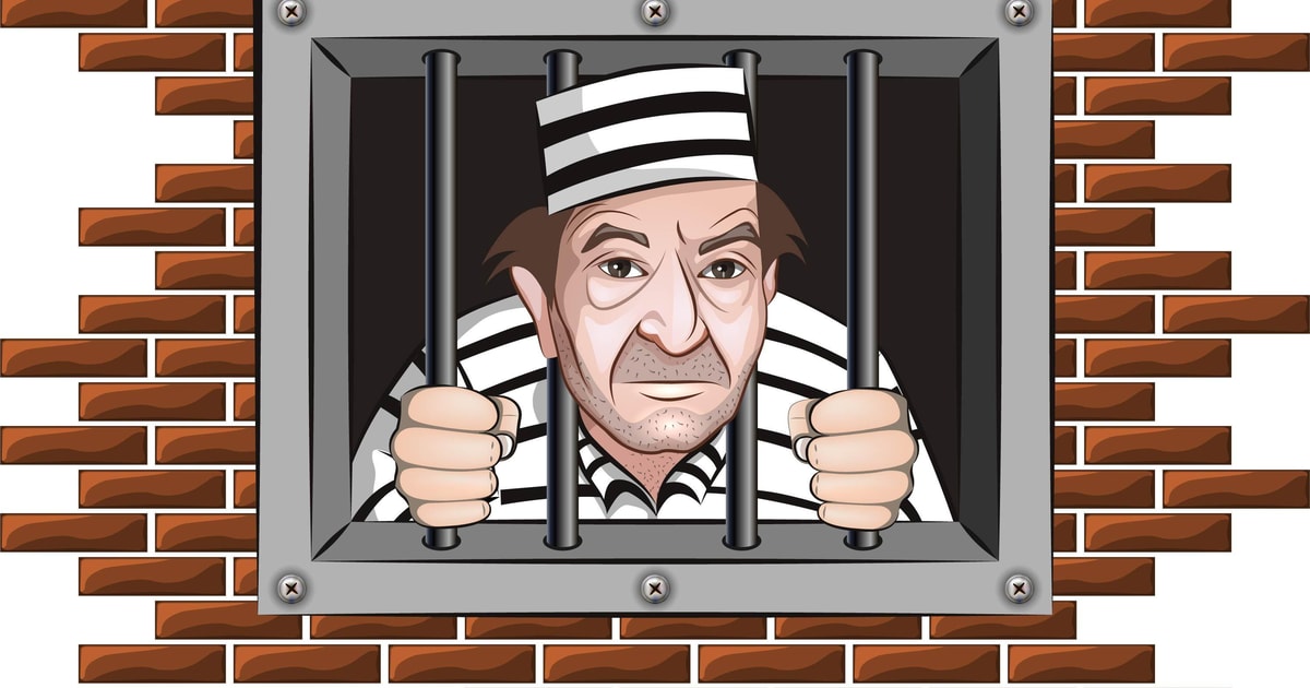 Porto: Murder Crime Game Self-Guided Interactive Tour | GetYourGuide