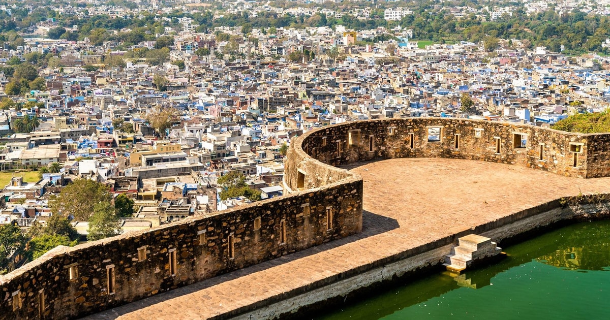 Explore Chittorgarh Fort With Udaipur Drop from Pushkar | GetYourGuide