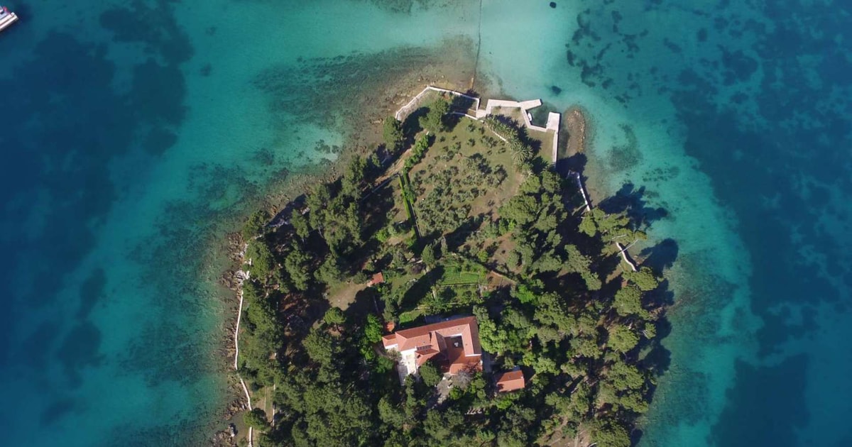 From Zadar: Island-Hopping Speedboat Tour with Drinks | GetYourGuide