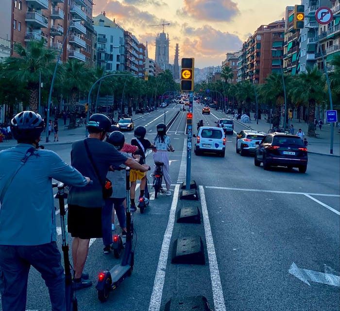 Barcelona: Electric Scooter Tour with Dutch Guide | GetYourGuide
