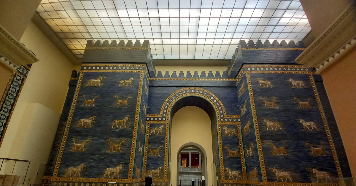Expert Archaeological tour of the Pergamon Museum | GetYourGuide