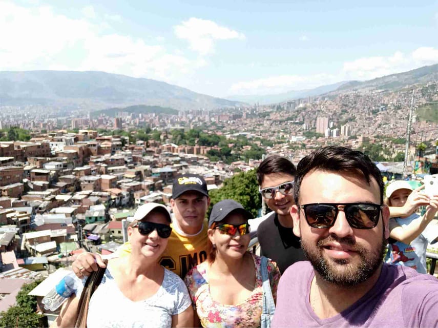 Medellín: Pablo Escobar & Comuna 13 Full-Day Tour with Lunch | GetYourGuide