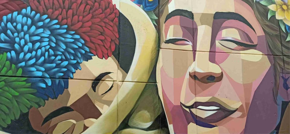 Medellín: Pablo Escobar & Comuna 13 Full-Day Tour with Lunch | GetYourGuide