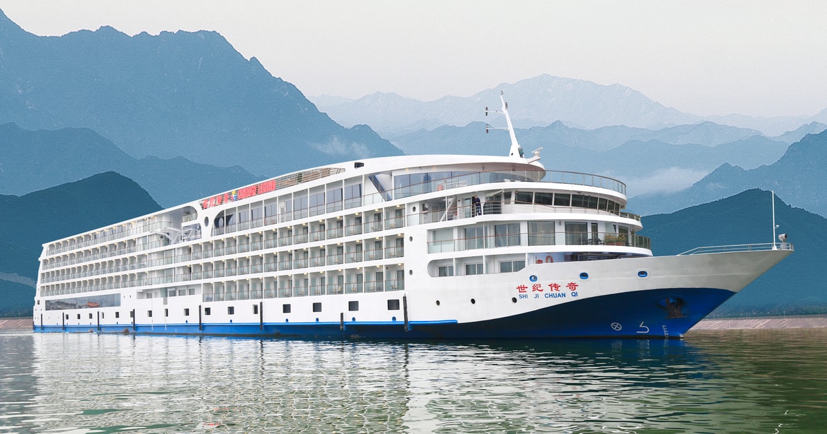Chongqing: Yangtze-Flusskreuzfahrt mit Mahlzeiten und Unterkunft ...