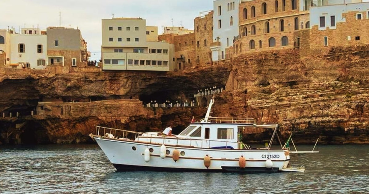 Polignano a Mare: Visita Privada a las Grutas de Gozzo | GetYourGuide