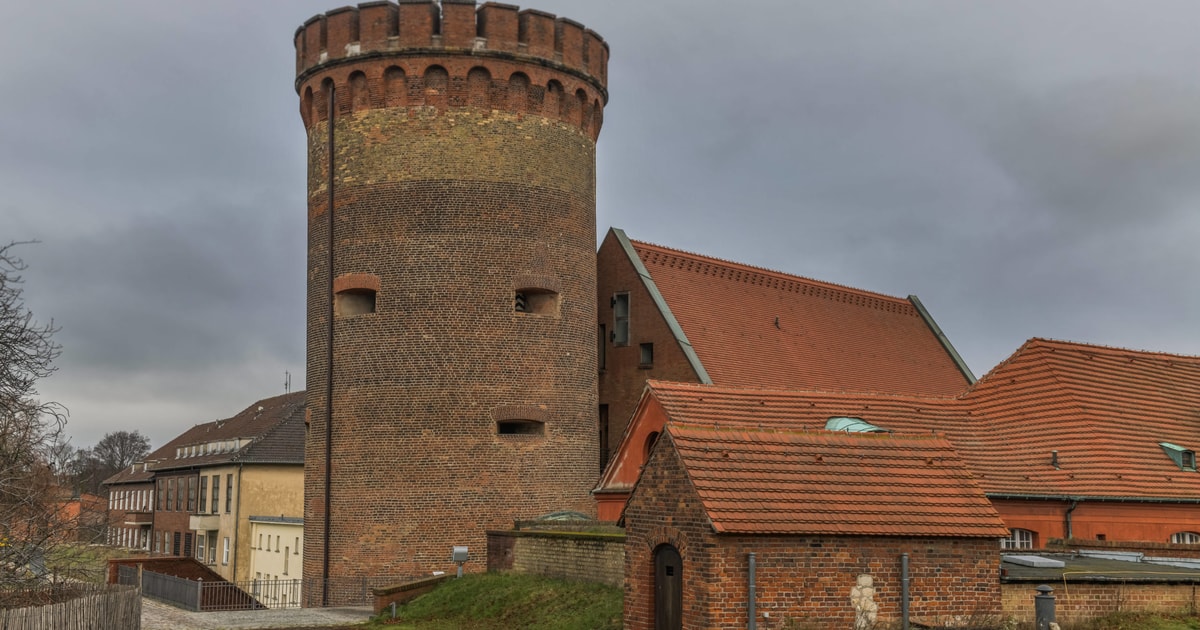 Berlin: 900 years of Archaeology & History walking tour | GetYourGuide