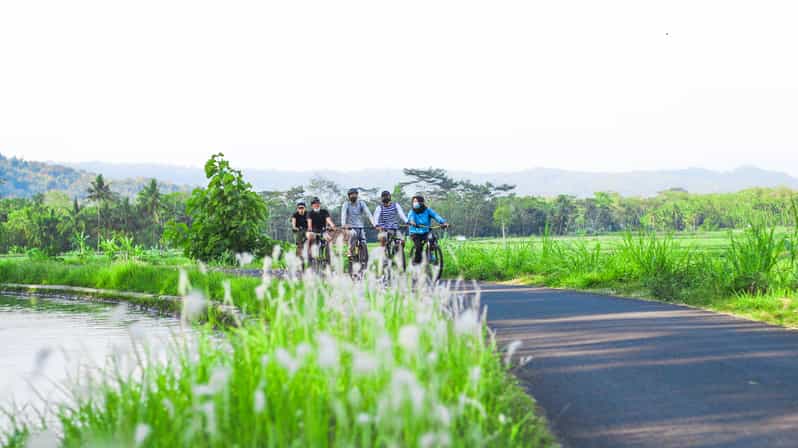 Village Cycling Tour in Nanggulan | GetYourGuide