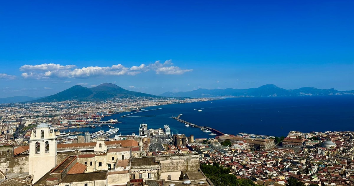 Napoli: Walking Tour of Naples with Local Tour Guide | GetYourGuide