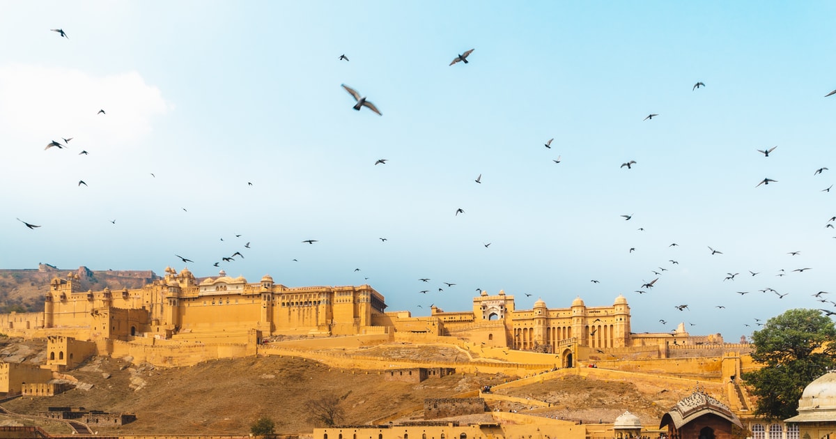 Gå på gatorna i gamla Jaipur och njut av maten | GetYourGuide