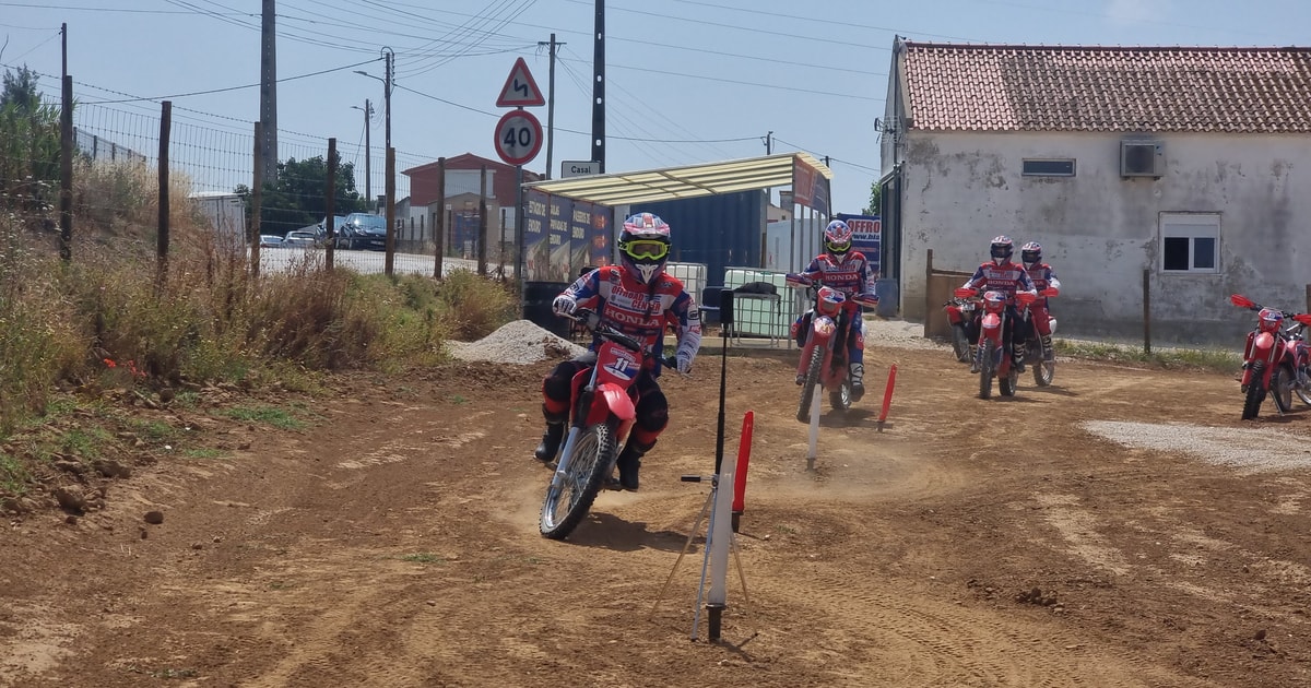 Enduro Class three hours - Carregado, Lisboa | GetYourGuide