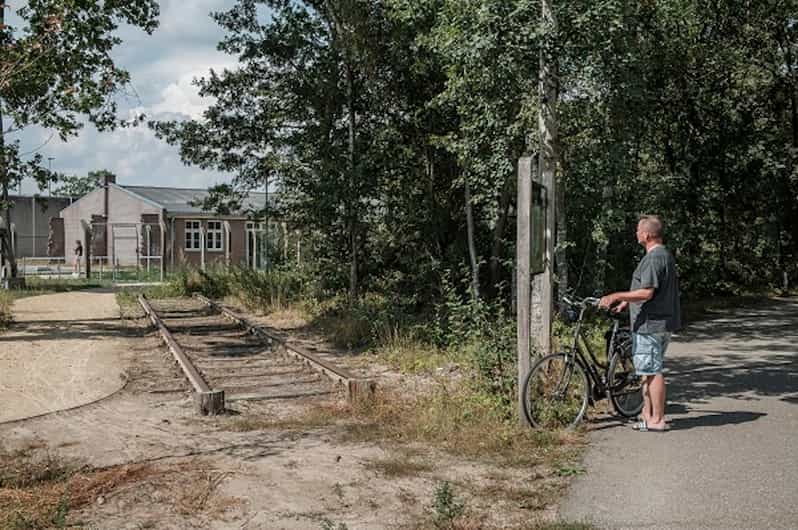 Vught: Nationaal Monument Concentratiekamp Toegangsbewijs | GetYourGuide