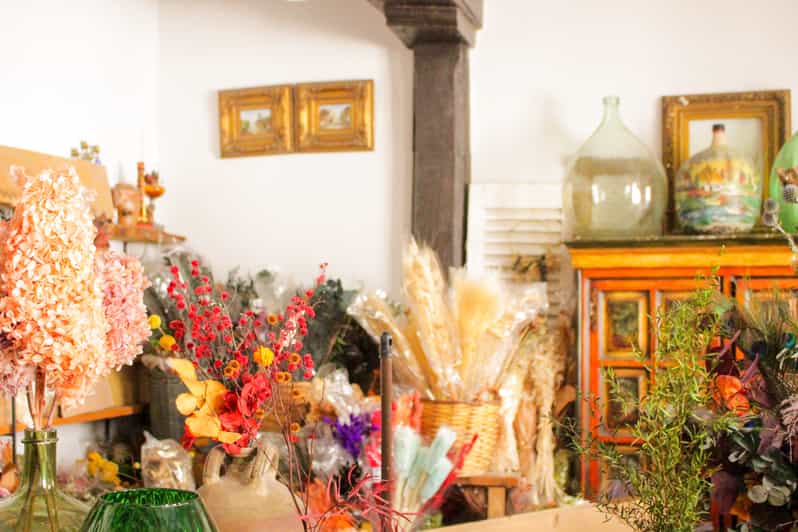 Flower Arrangement Workshop | GetYourGuide