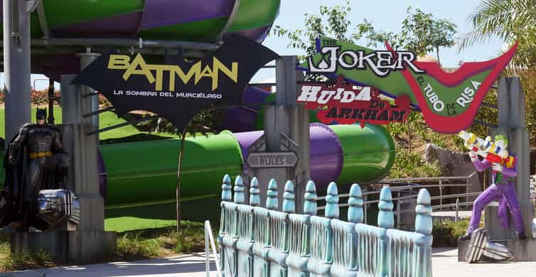 Vanuit Madrid: Waterpark Parque Warner Beach & Vervoer | GetYourGuide