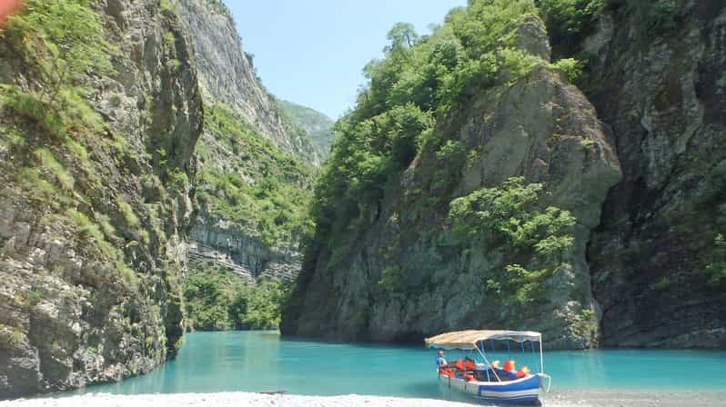 Εξερευνήστε τον όμορφο ποταμό Σάλα σε μια ημερήσια εκδρομή από το ...