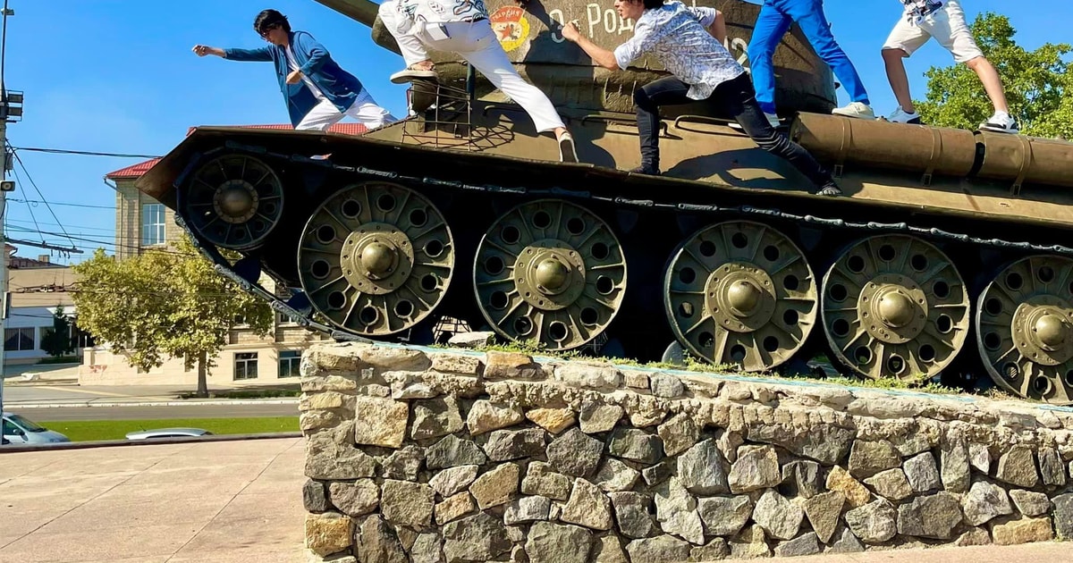 From Chisinau:Transnistria and Castle Mimi Winery by car | GetYourGuide