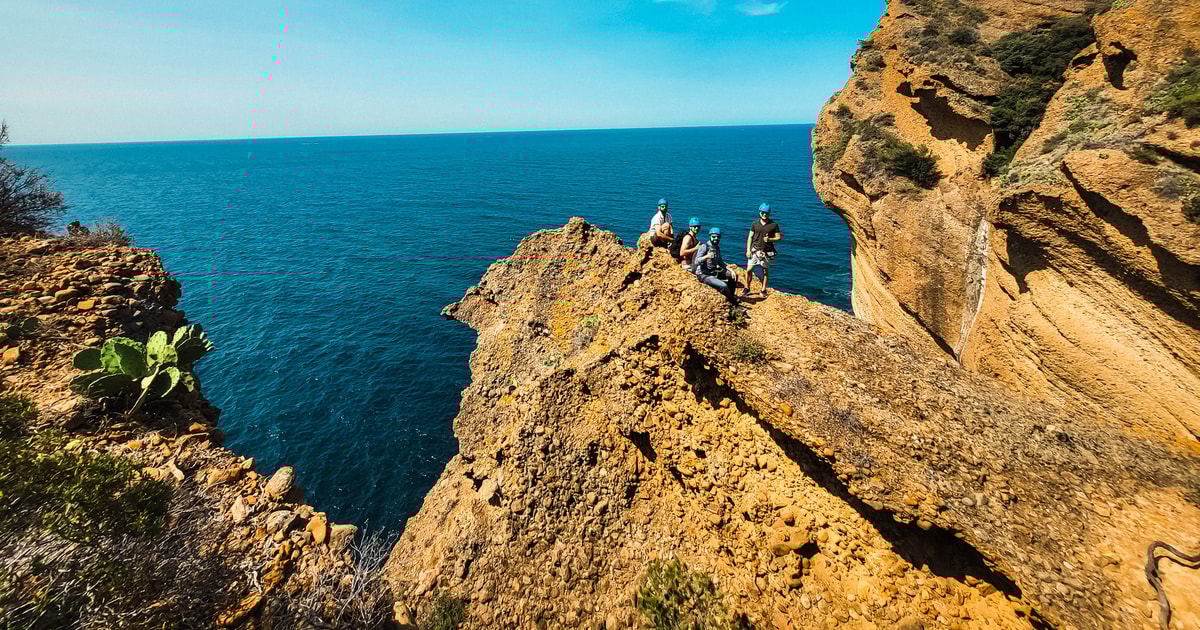 La Ciotat: halve dag Trou Souffleur Rappel & Abseil Avontuur | GetYourGuide