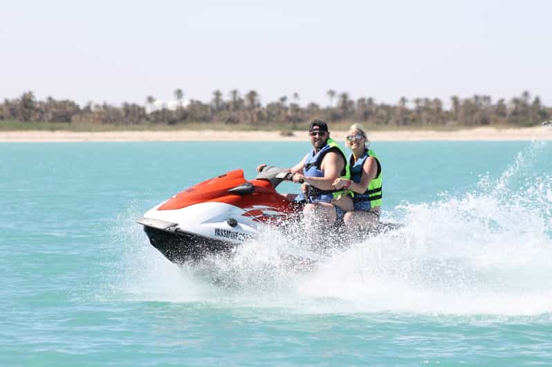 balade de 1,5 h en Jet-Ski à Djerba | GetYourGuide